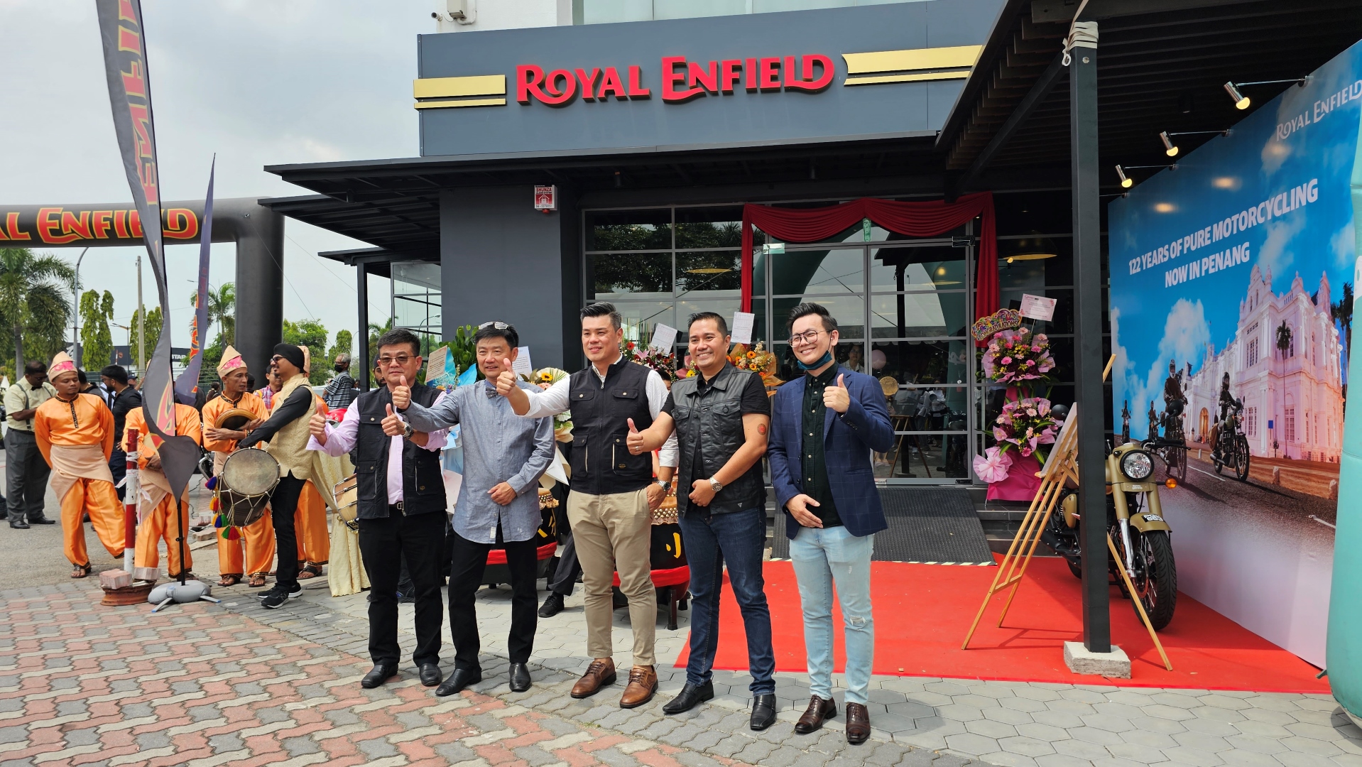 Royal Enfield widens brand presence in Malaysia with new store in ...