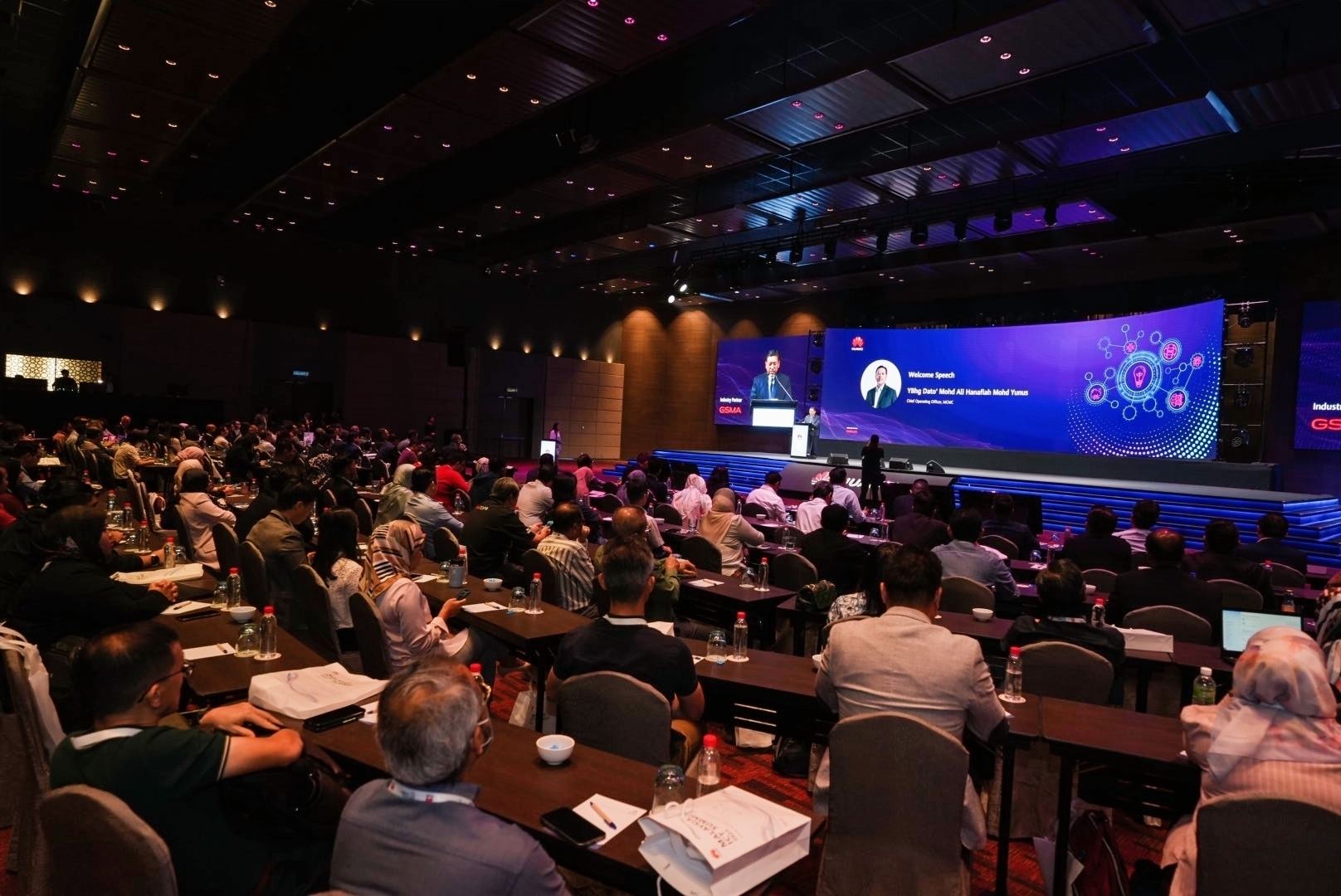 Malaysia ICT Summit 2023 starts with dialougue in connectivity and ...