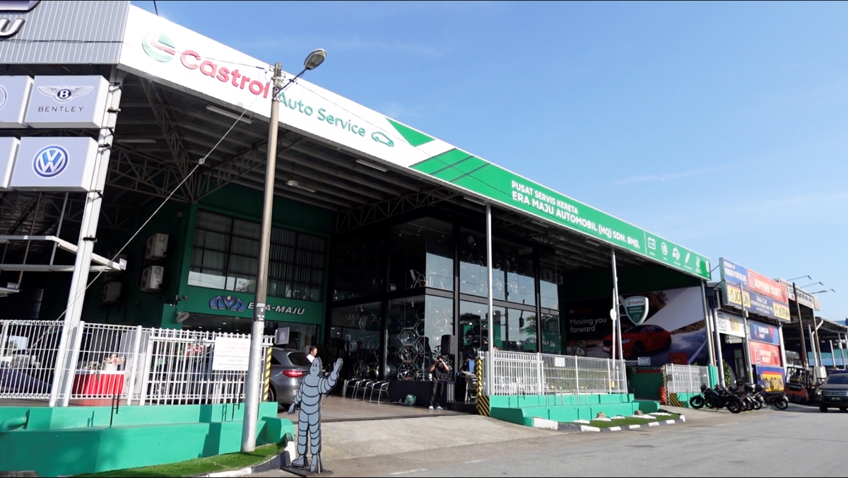 Castrol Malaysia launches first flagship Castrol Auto Service store at ...