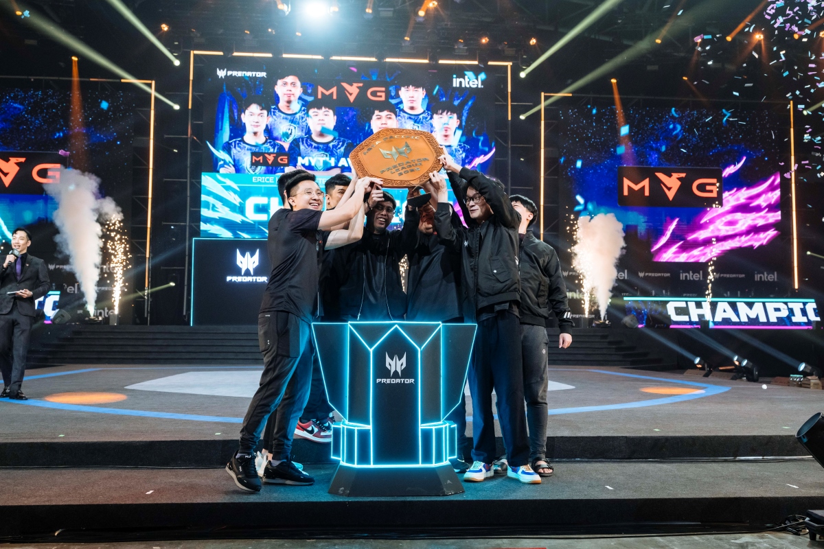 Alter Ego and Myth Avenue Gaming claims Predator Shield 6th edition at ...